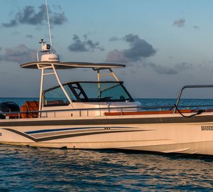 BLUE GRYPHON Yacht Charter Details, Prout | CHARTERWORLD Luxury Superyachts